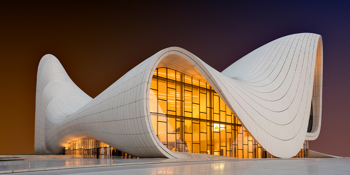 Zaha Hadid, l'architetta che ha sfidato le regole | Roba da Donne