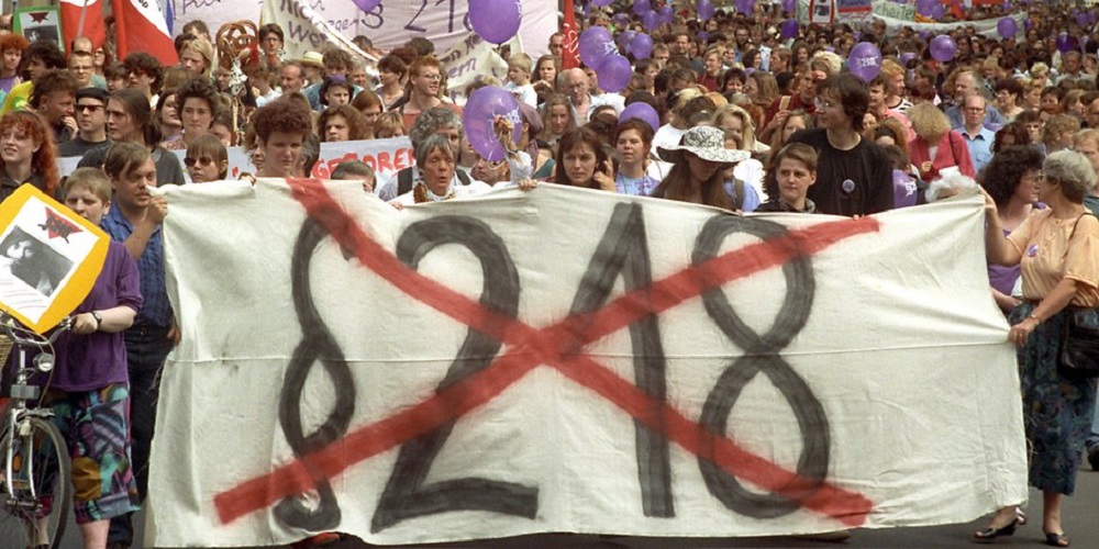 Aborto, in Germania cade l'ultimo retaggio del nazismo | Roba da Donne