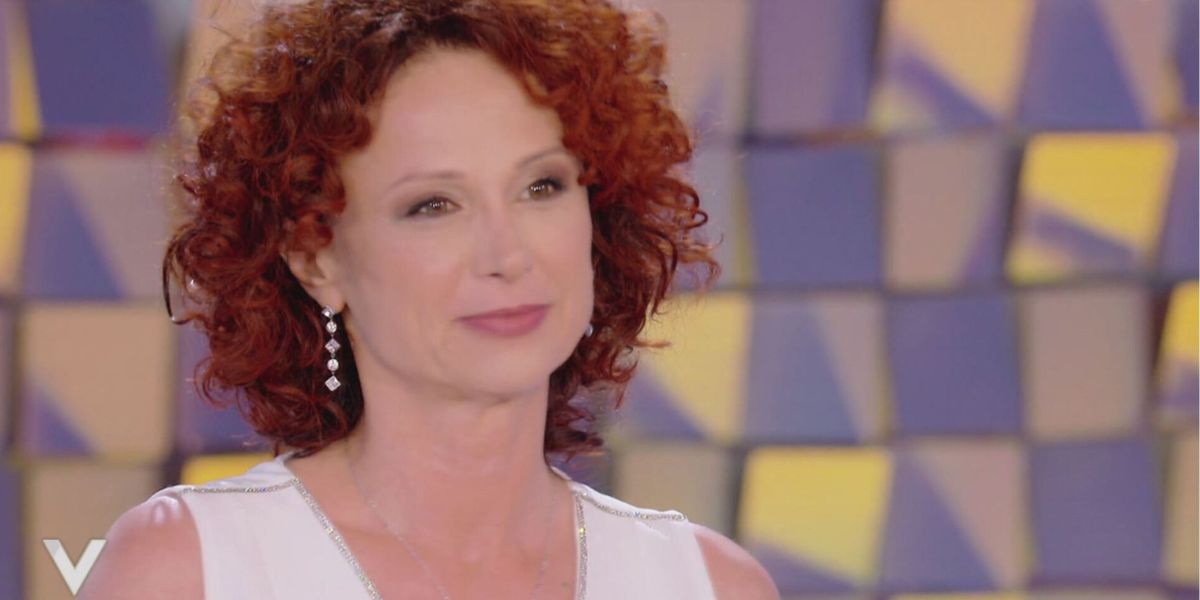 Beatrice Luzzi: 'Ho sacrificato la carriera per i figli' | RDD