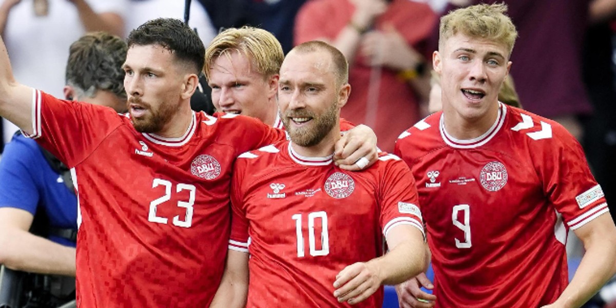 La nazionale di calcio danese sostiene la parità retributiva | RDD