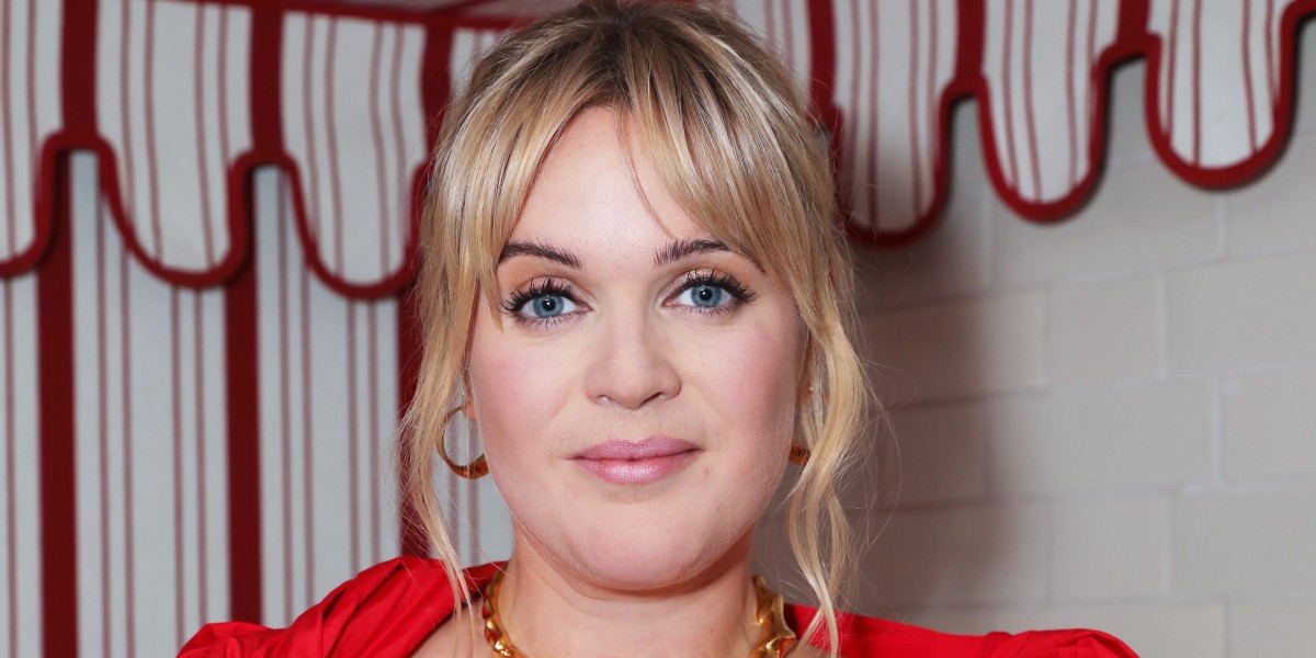 Dolly Alderton: 'È difficile essere single quando non sei ricca' | RDD