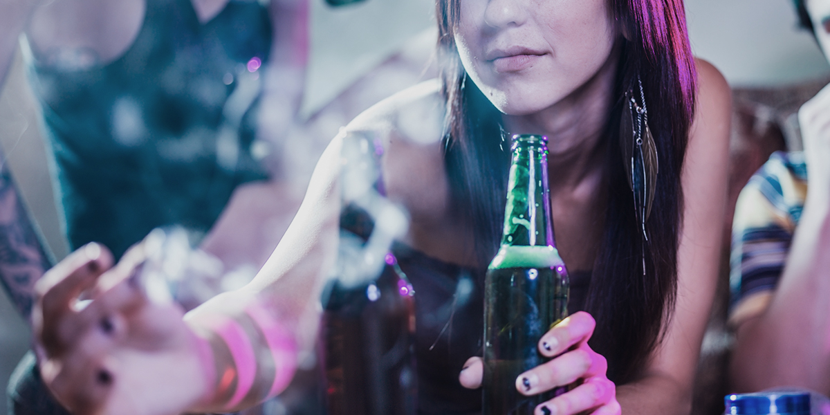 Perché l'alcol uccide di più ed è legale e le droghe leggere non lo ...