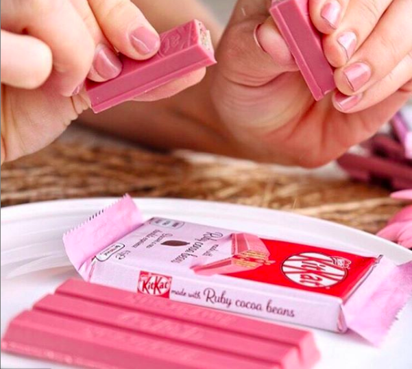 Arriva il Kit Kat Green Tea Matcha, ispirato al tè verde - Roba da Donne