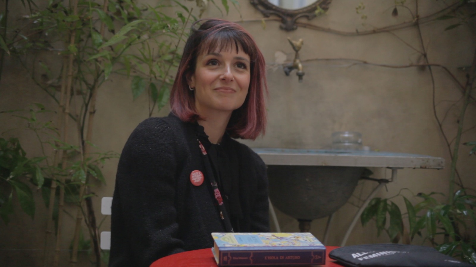 Quello che dicono i capelli rosa: 3 cose vere di Carolina Capria | RDD